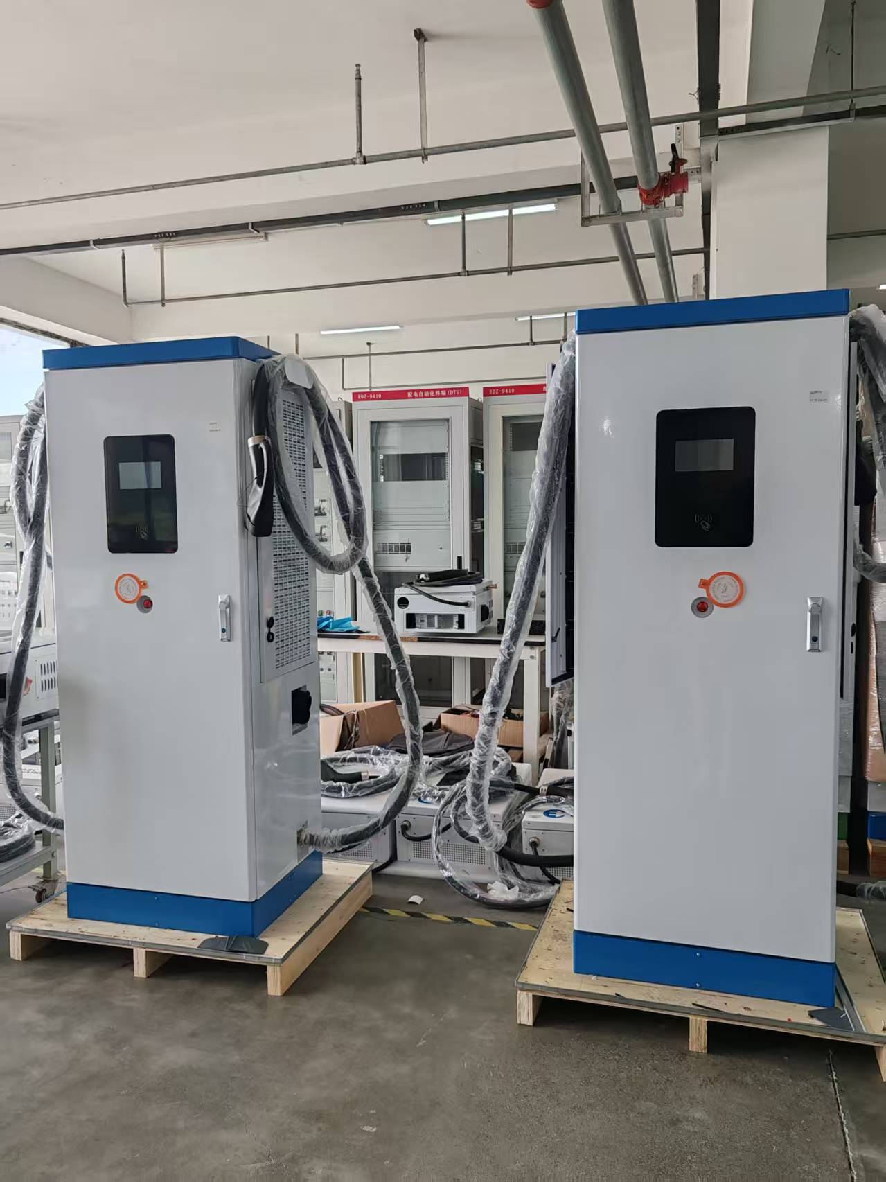 Tesla Supercharger Network DC Charging Station with CCS CHADEMO GB/T ...